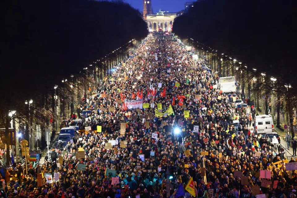 Hundreds of thousands protest against Germany’s far-right ahead of key ...