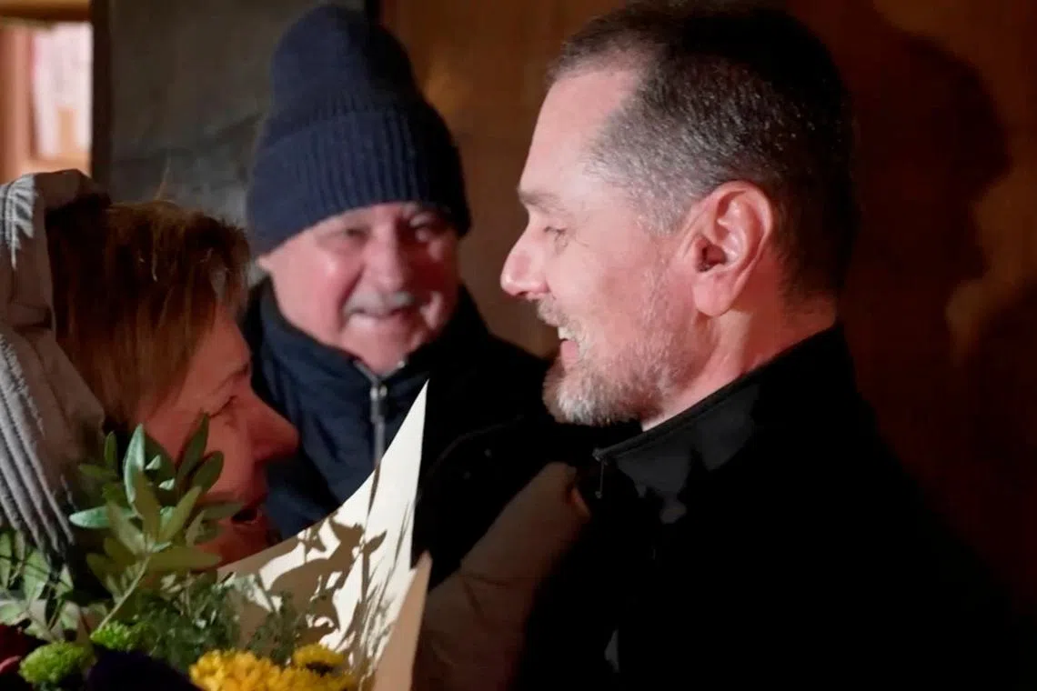 Russian Alexander Vinnik back in Moscow after prisoner swap, RIA news ...