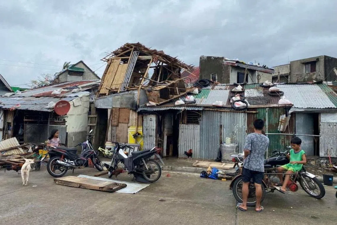 Super typhoon Man-Yi set to weaken as it barrels through Philippines ...