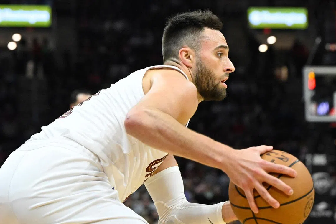 Cavaliers F Max Strus (ankle) to make season debut Friday | The Straits ...