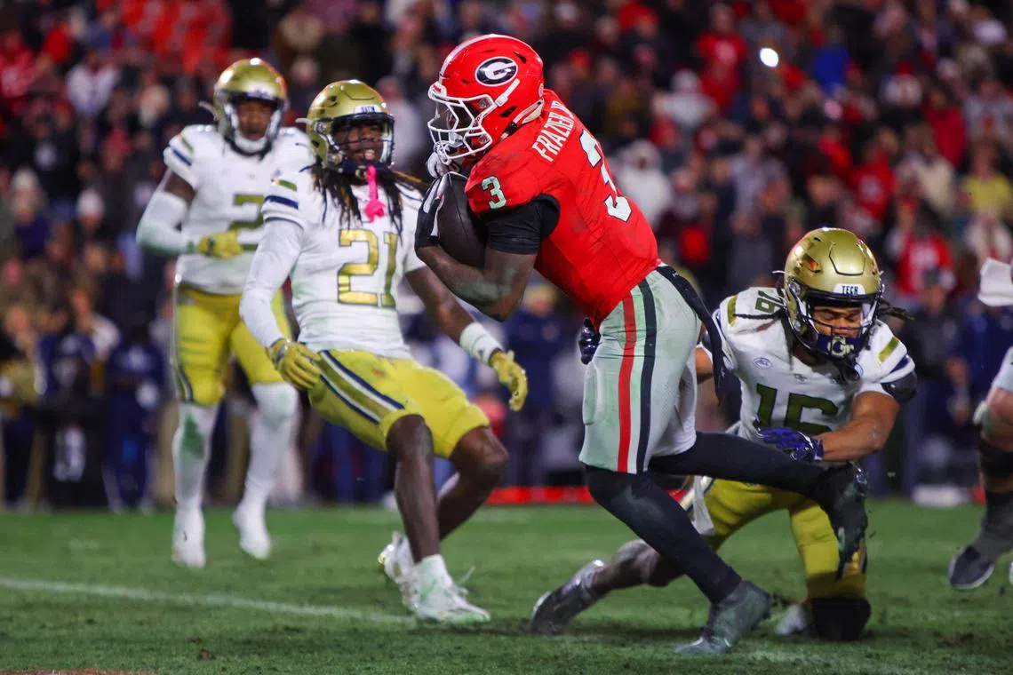 Top 25 football roundup: No. 7 Georgia tops Georgia Tech in 8 OTs | The ...