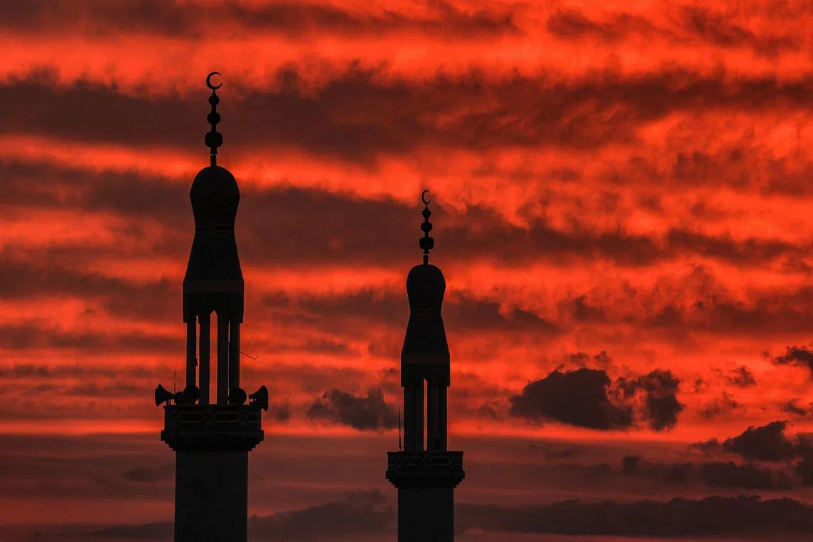 Today in Pictures, Dec 18, 2023 | The Straits Times