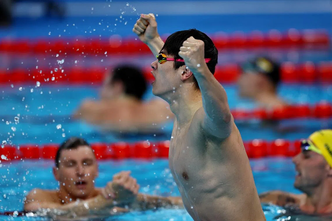 Swimming-China's Pan smashes own 100m freestyle world record for gold ...