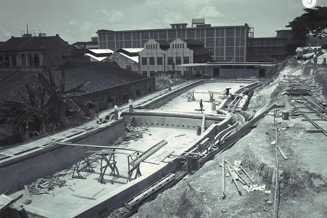 Yan Kit Pool Heritage Gallery and Mural to commemorate the old swimming ...