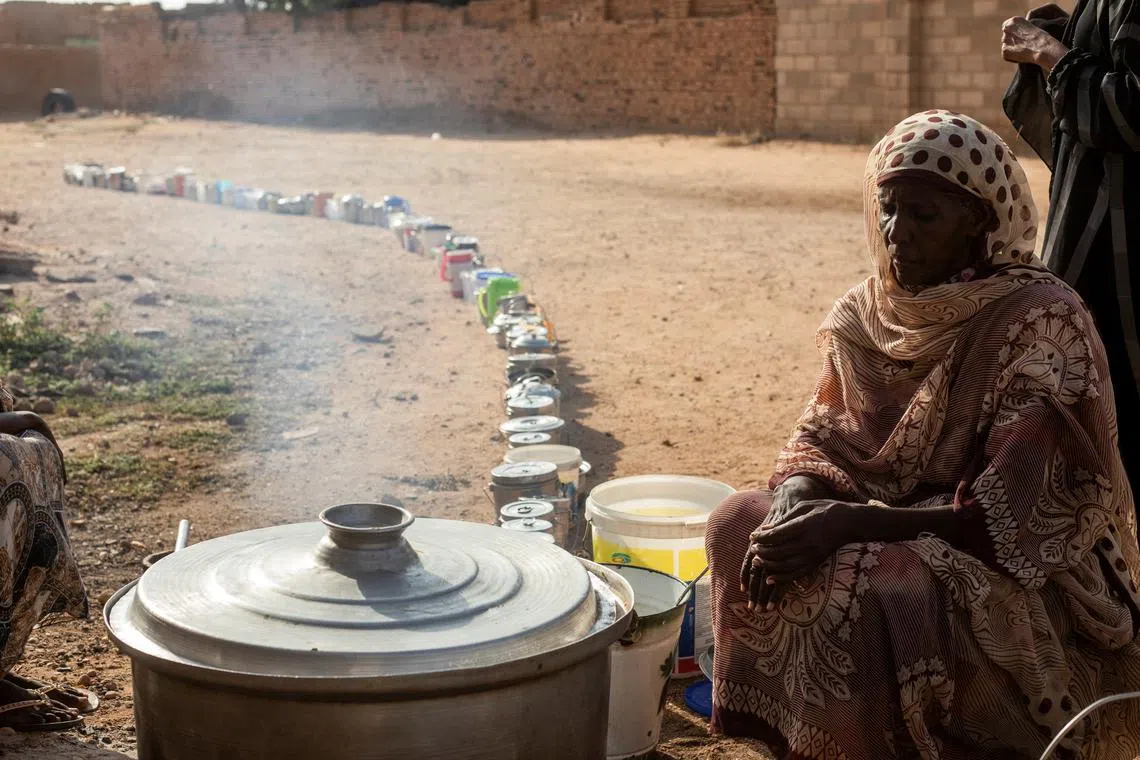 Sudan's warring sides target local aid volunteers fighting famine | The ...