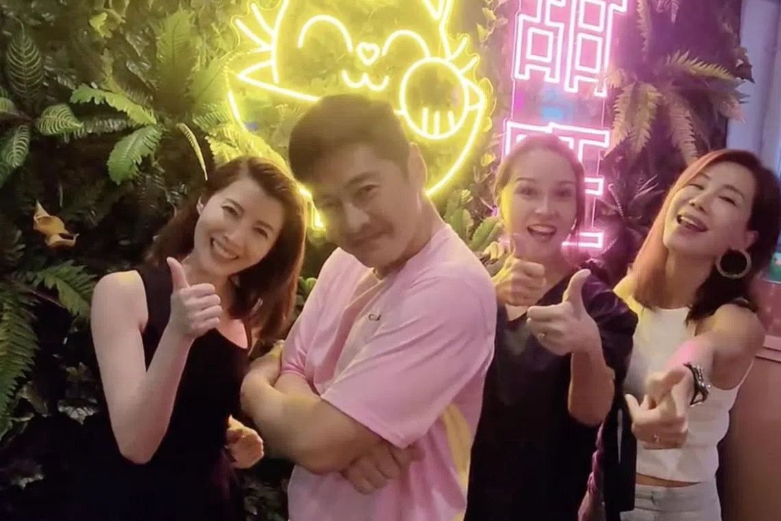 Actor Li Nanxing offers sweet treats at mahjong-themed cafe | The ...