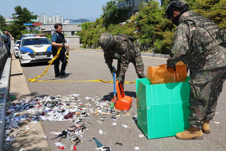 South Korea on alert for more trash balloons from the North | The ...