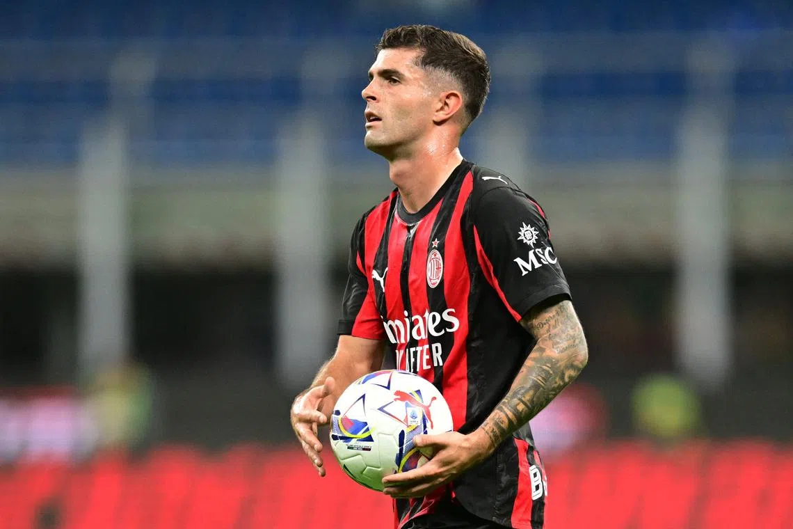 Christian Pulisic's dad fires back at US football great Landon Donovan ...