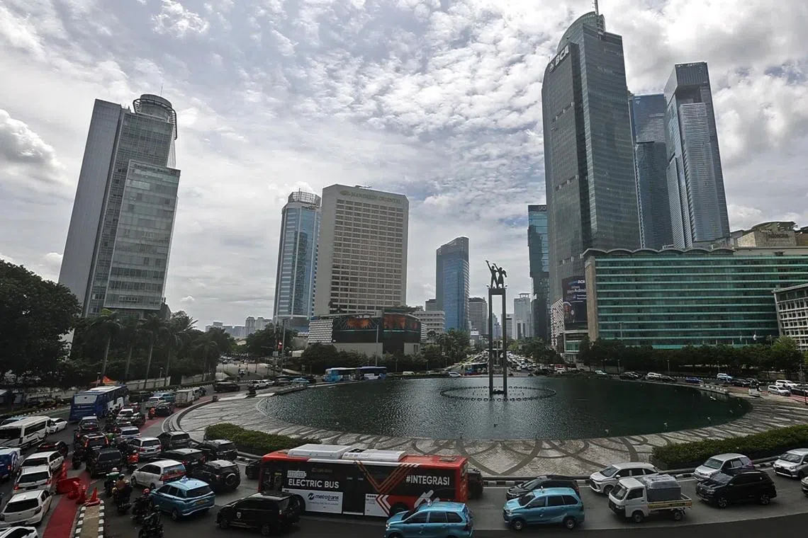 Jakarta crime fears rise, but rupiah slide keeps Singaporeans coming ...