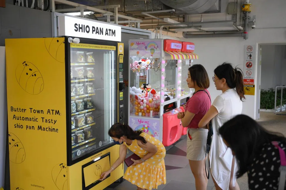 Now dispensing: New vending machines in Singapore bank on fresh brews ...