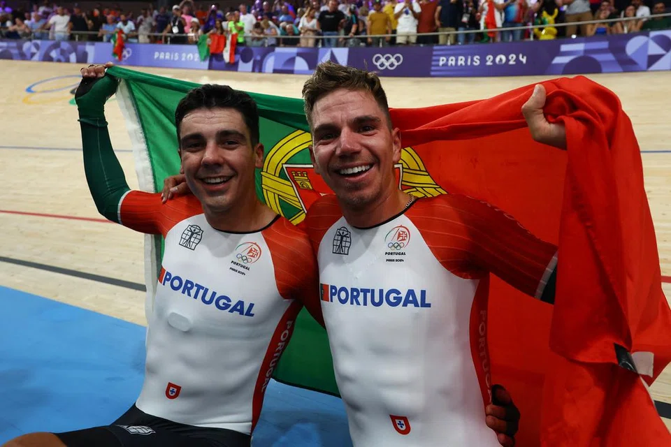 Cycling-Portugal win historic gold in crash-littered men's Madison ...
