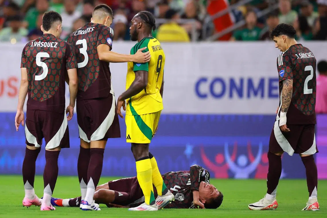 Mexico lose captain Edson Alvarez to injury in narrow Copa America win ...