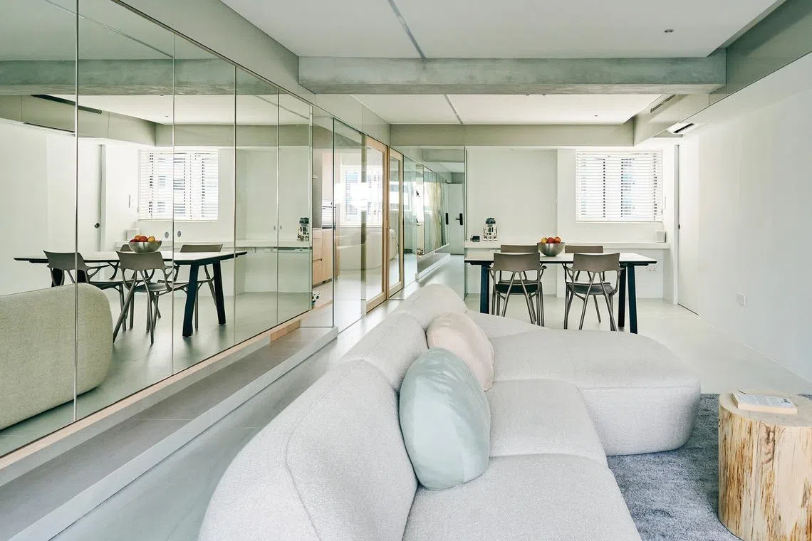 Mirror, mirror on the wall in Marine Terrace HDB flat | The Straits Times