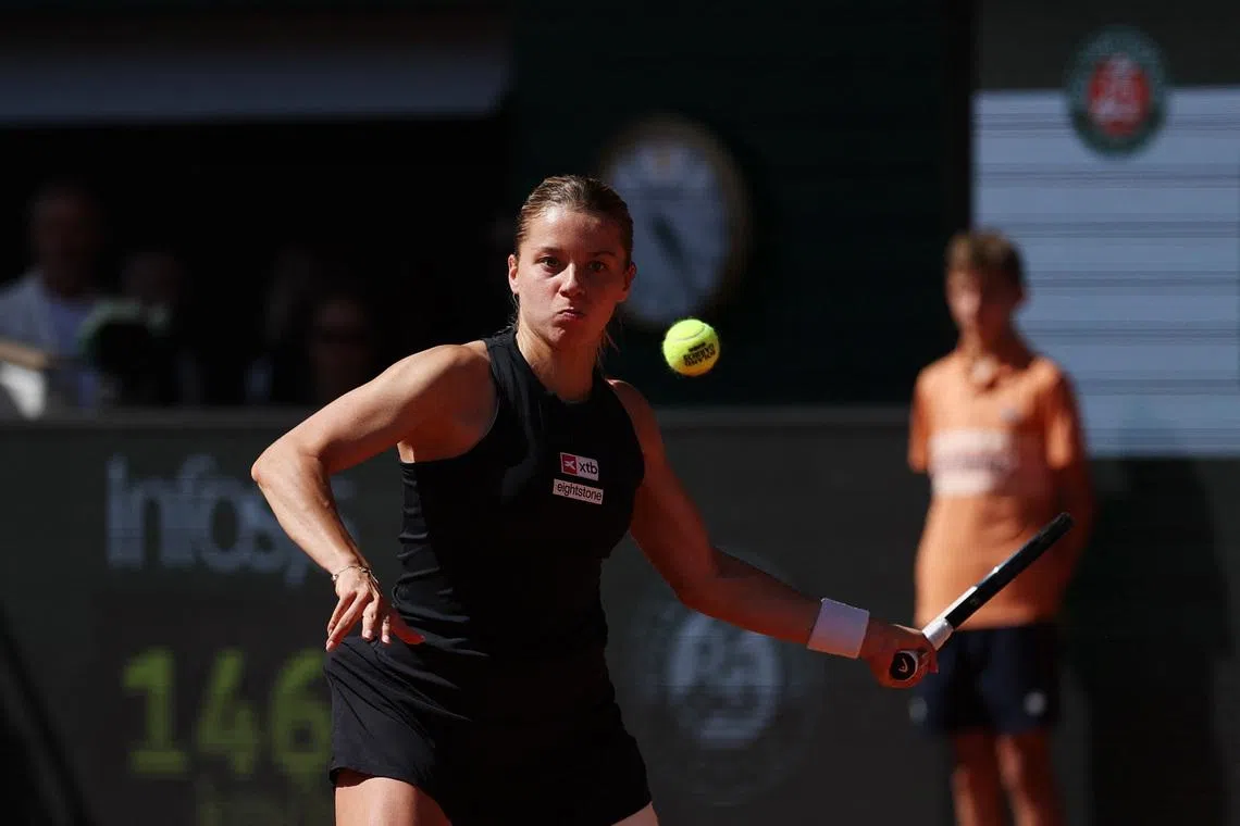 Chwalinska beats last French hope Parry to reach quarter-finals | The ...