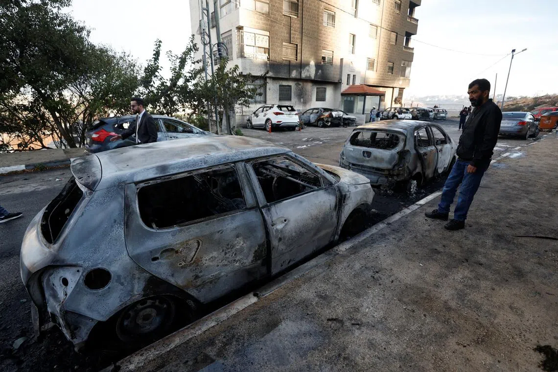 Israeli settlers torched Palestinian cars on outskirts of Ramallah, say ...