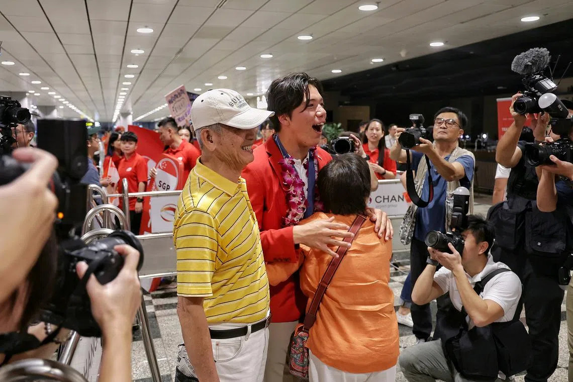In Pictures: S’pore’s Olympic bronze medallist Max Maeder returns home ...