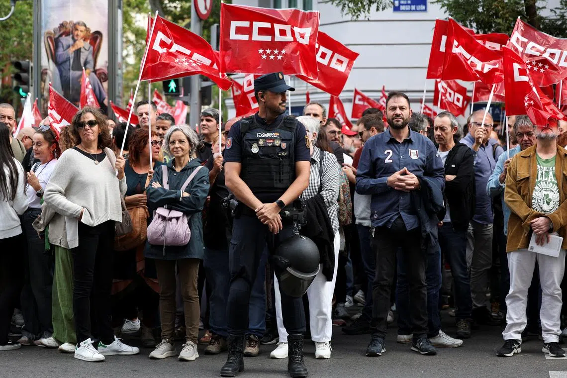 Unions in Spain protest in push to reduce working hours | The Straits Times