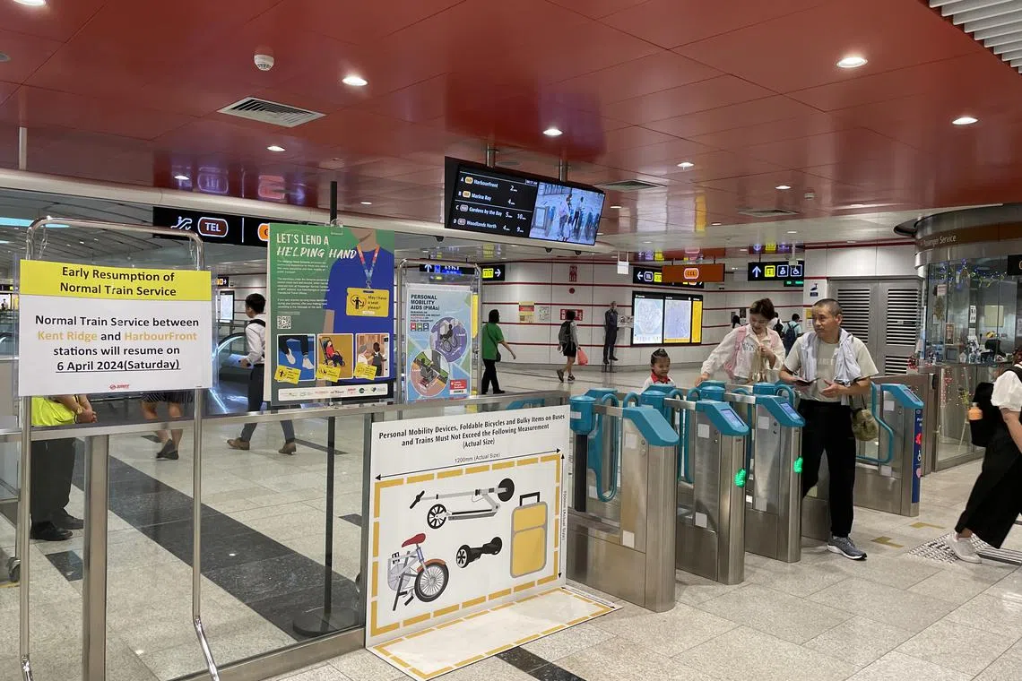 Service on MRT Circle Line resumes after train fault causes delay for ...