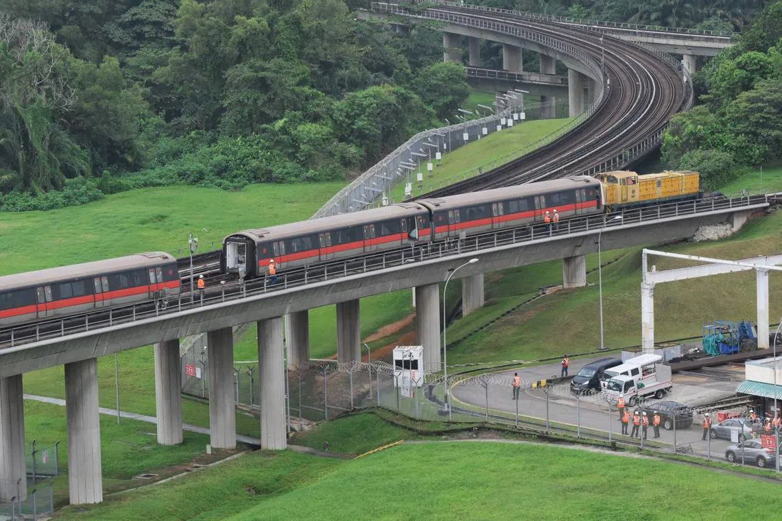 East-West Line disruption to go into second day, no MRT service between ...