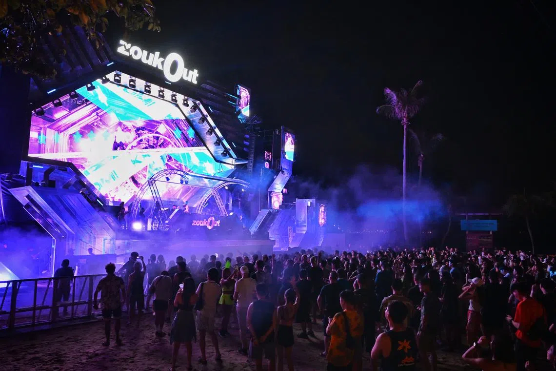 ZoukOut returns to Sentosa after 3-year break | The Straits Times