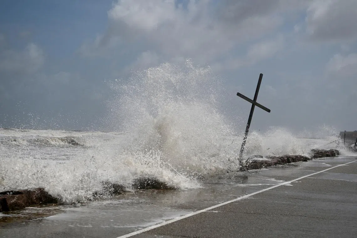 Alberto weakens to tropical depression over northern Mexico, 4 dead ...