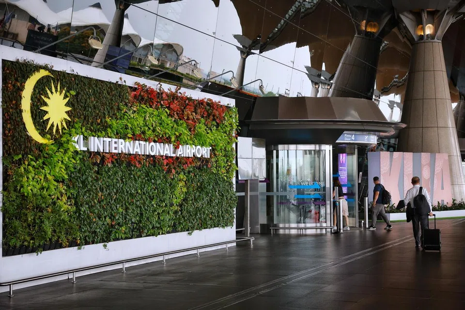 Malaysian taxpayers urged to check travel status before going abroad ...