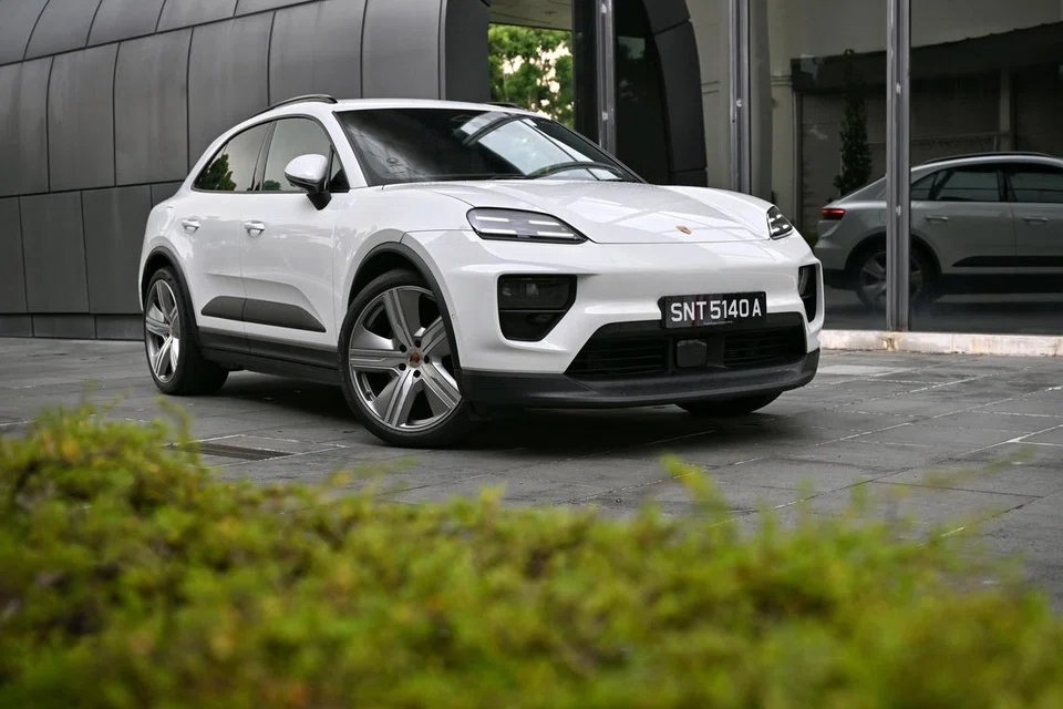 Car review: Porsche Macan 4 is punchy, comfy and city-friendly | The ...