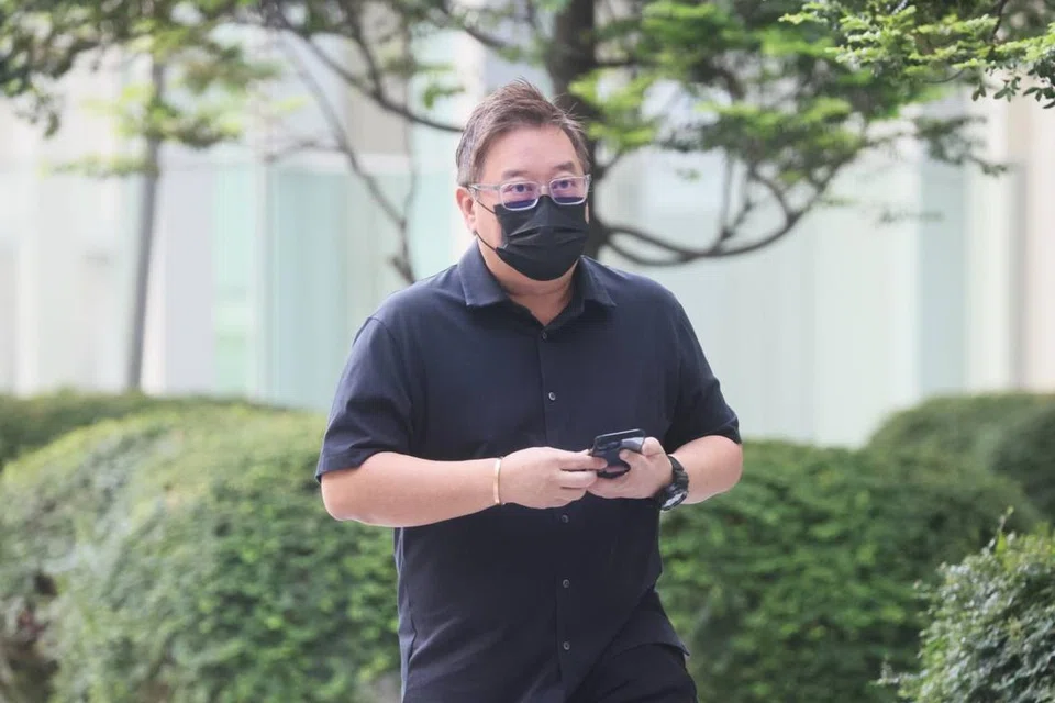 Former AON S’pore CEO allegedly obtained $668k in bribes from Fullerton ...