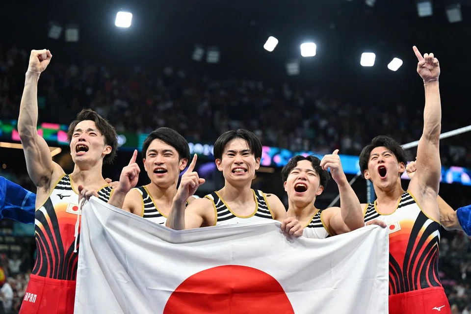 Japan edge out China in thrilling final to win men's artistic ...