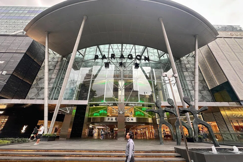 Paragon Reit unit holders give nod to privatisation offer | The Straits ...