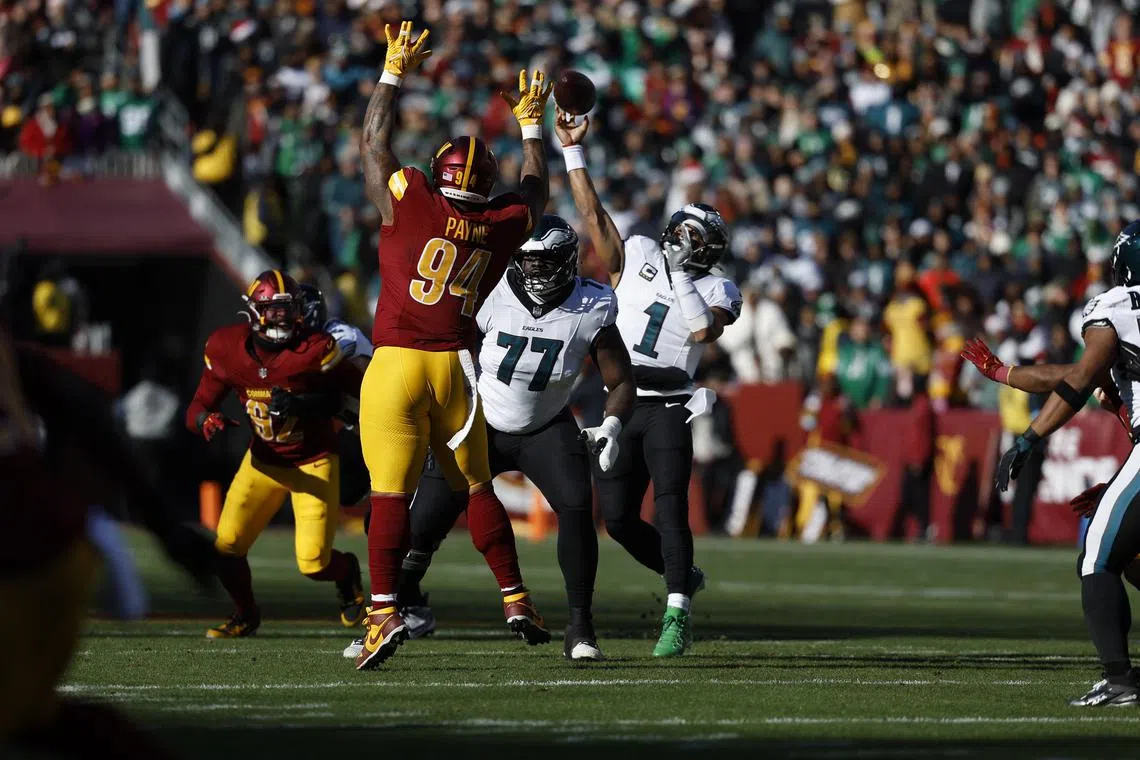 Eagles QB Jalen Hurts in concussion protocol after injury against ...