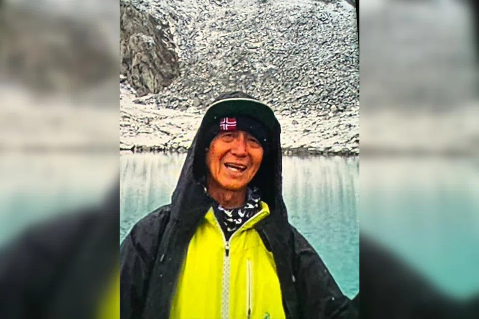 Body of retired Singaporean teacher, 76, found near Mount Everest | The ...