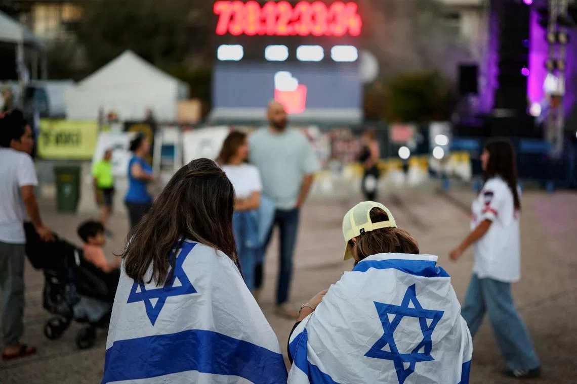 After 844 Days, Israelis to turn off clock marking time since October 7 ...