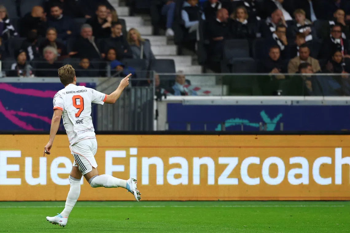 Record-breaking Kane on target again as Bayern stretch winning run ...