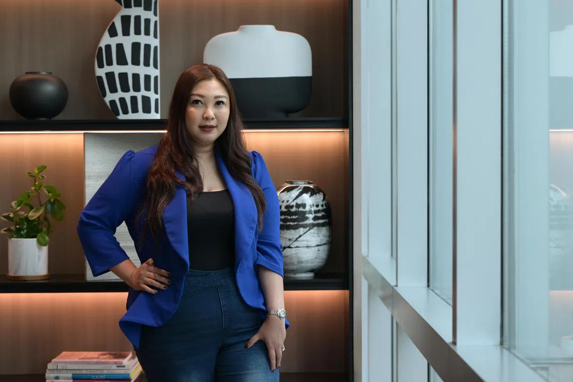 Speaking Her Truth: Teen mum quit school at 16 to support family, now helps underprivileged ...