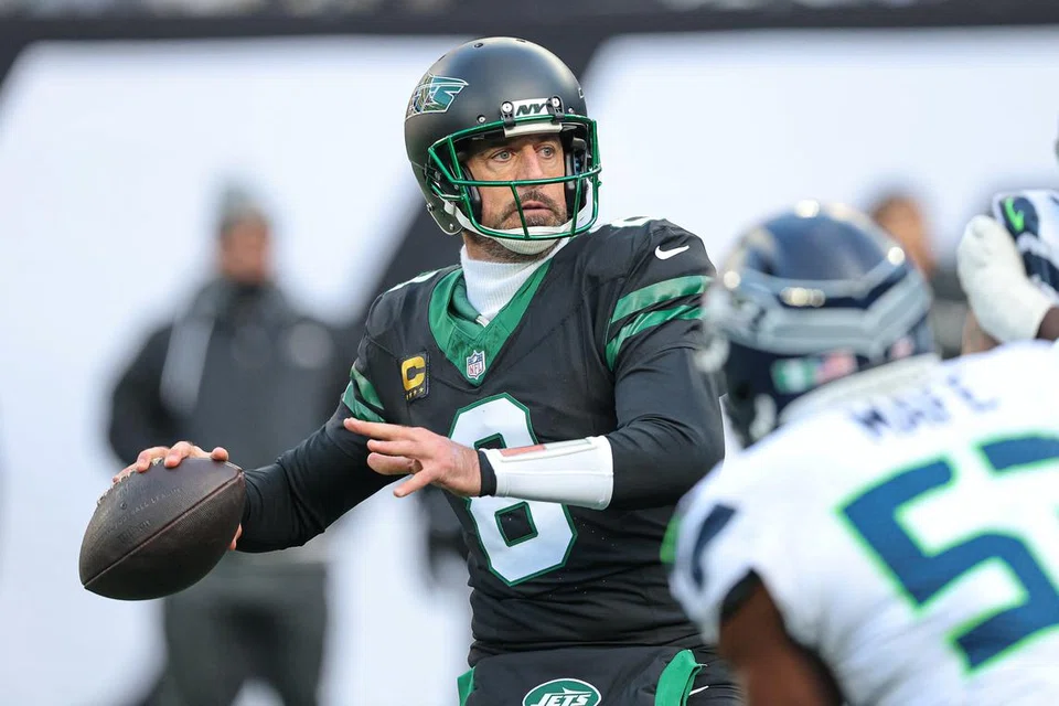 Aaron Rodgers still starting for Jets: 'He's our quarterback' | The ...