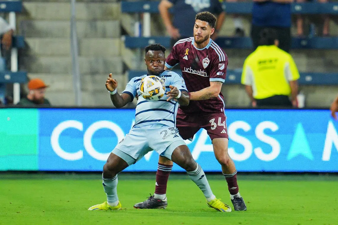 Rapids sign D Michael Edwards to new contract | The Straits Times