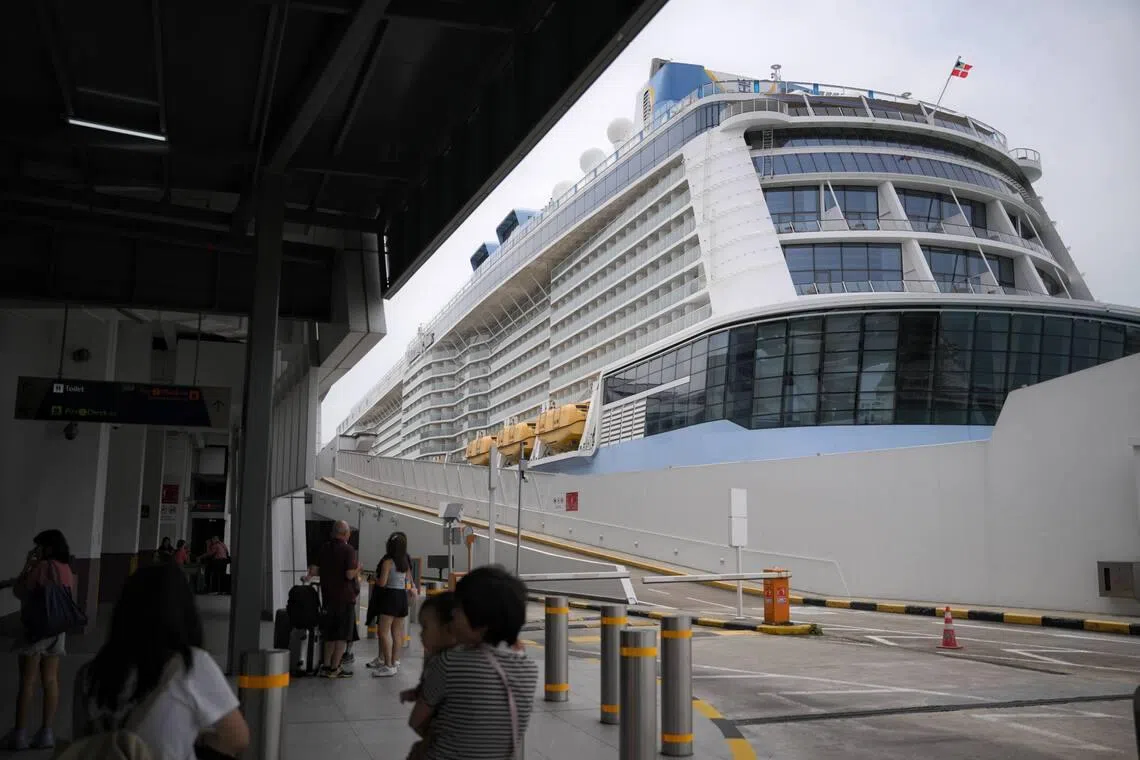 Man, 27, dies on board cruise ship; police do not suspect foul play ...