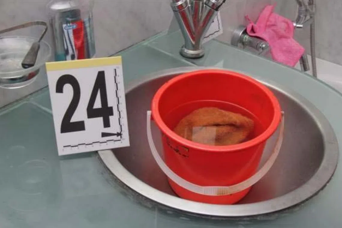 4 years’ jail for married man who tried to kill lover by pouring acid ...