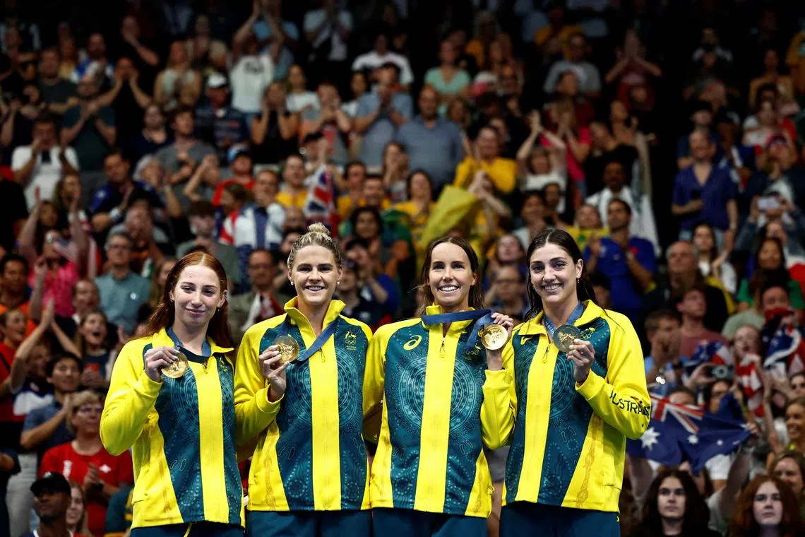Swimming: Australia's women extend 4x100 metres freestyle relay reign | The Straits Times