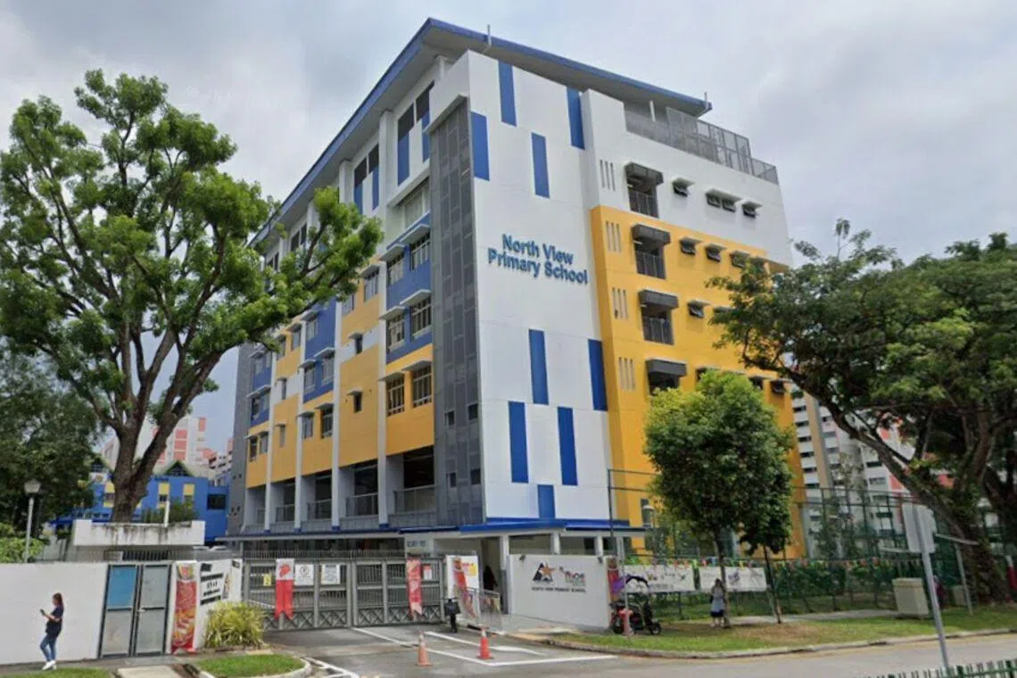 One hospitalised after 147 North View Primary School pupils suffer ...