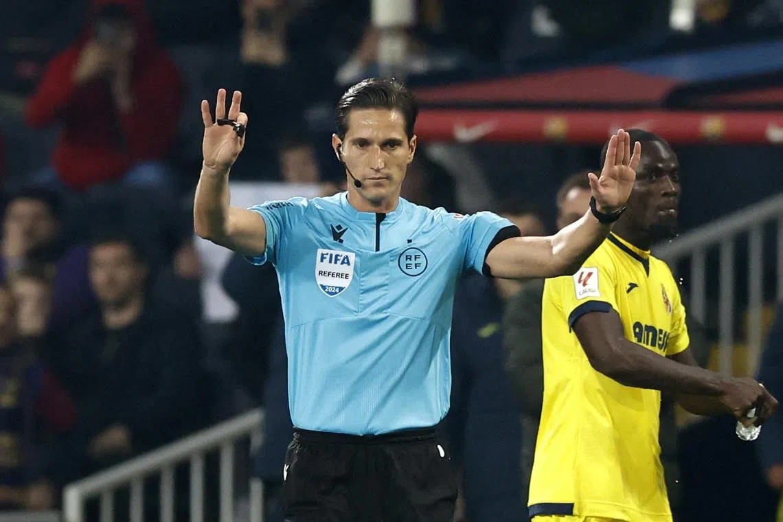 Spanish FA clears referee Munuera following conflict of interest ...