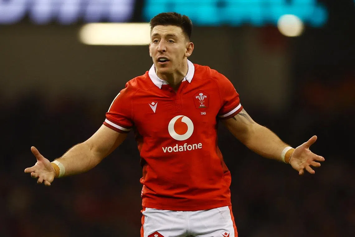 Trio return for Wales as Thomas picked at flyhalf for France test | The ...