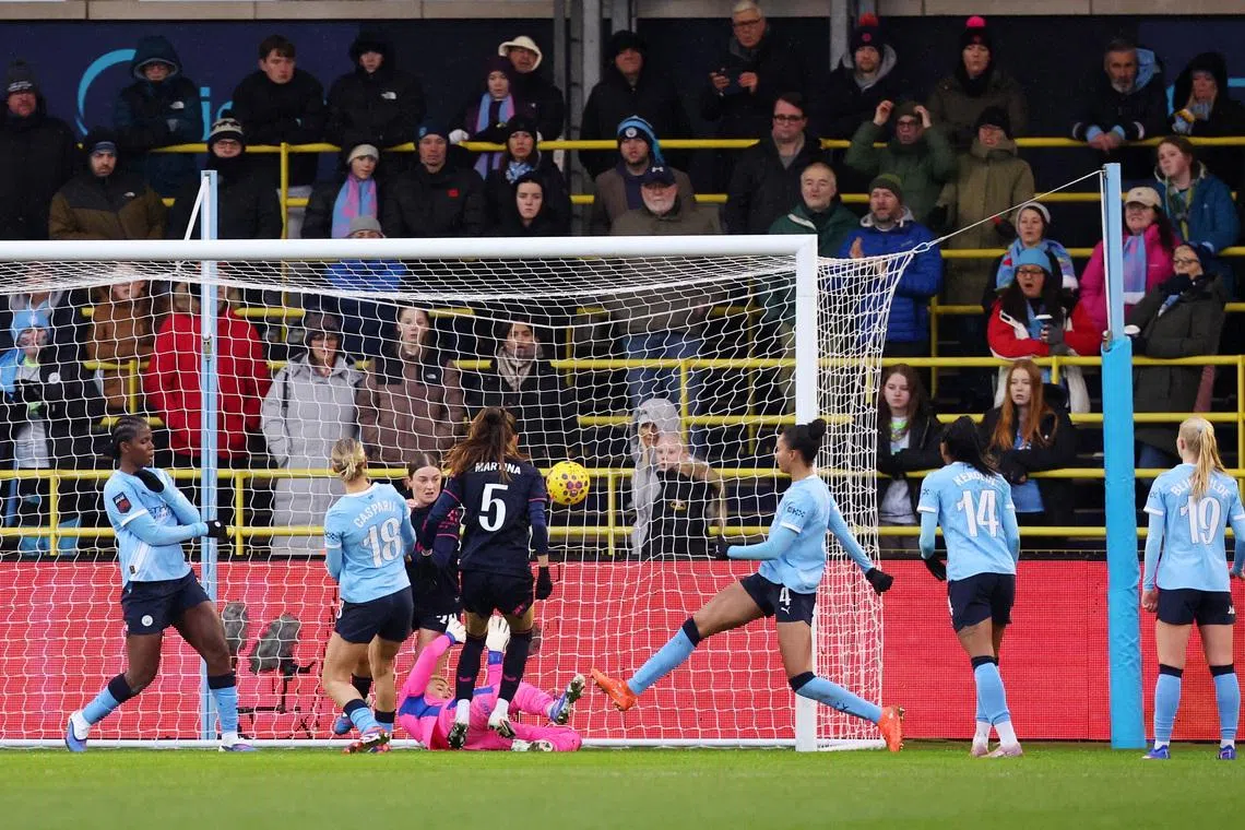 Man City stay top of WSL, Chelsea keep pressure on | The Straits Times