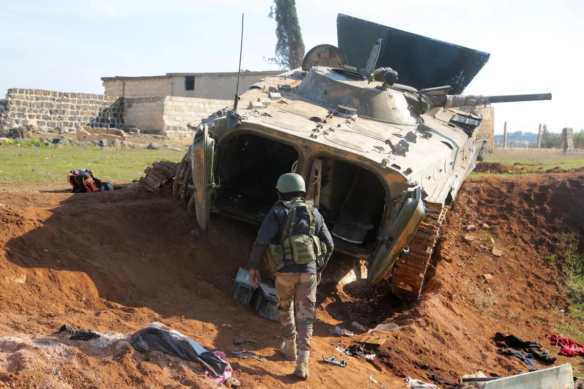 Iraqi fighters head to Syria to battle rebels but Lebanon's Hezbollah ...