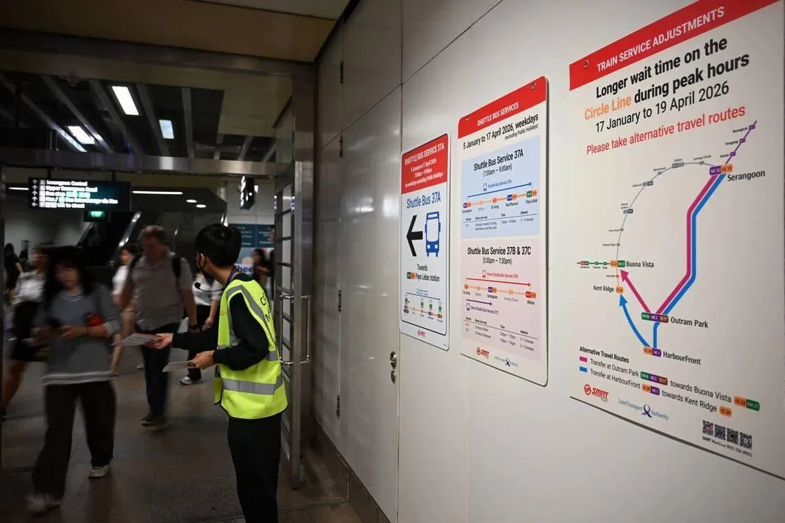 Circle Line service adjustments: Take shuttle buses | The Straits Times