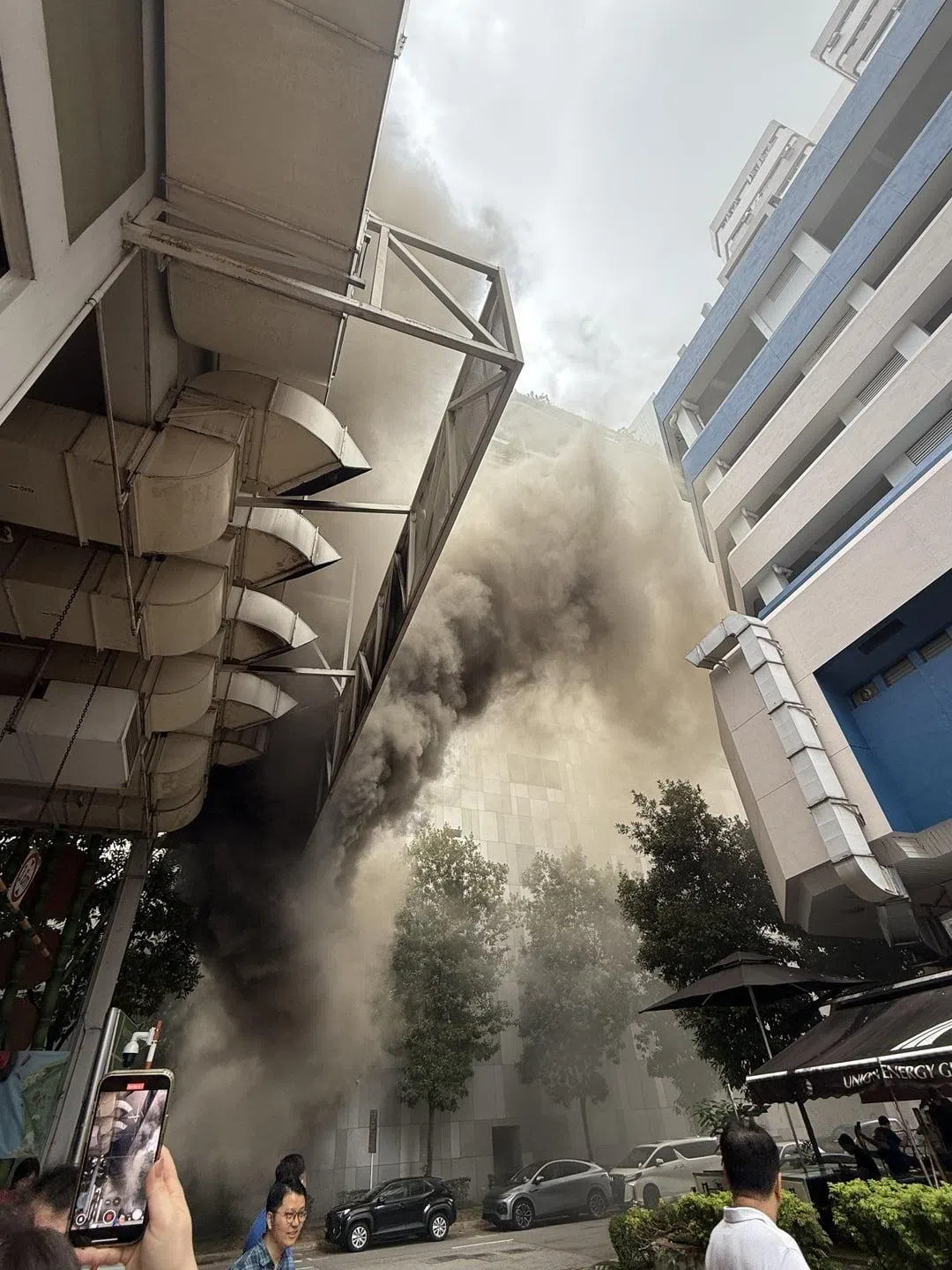 Fire breaks out at Hong Lim food centre | The Straits Times