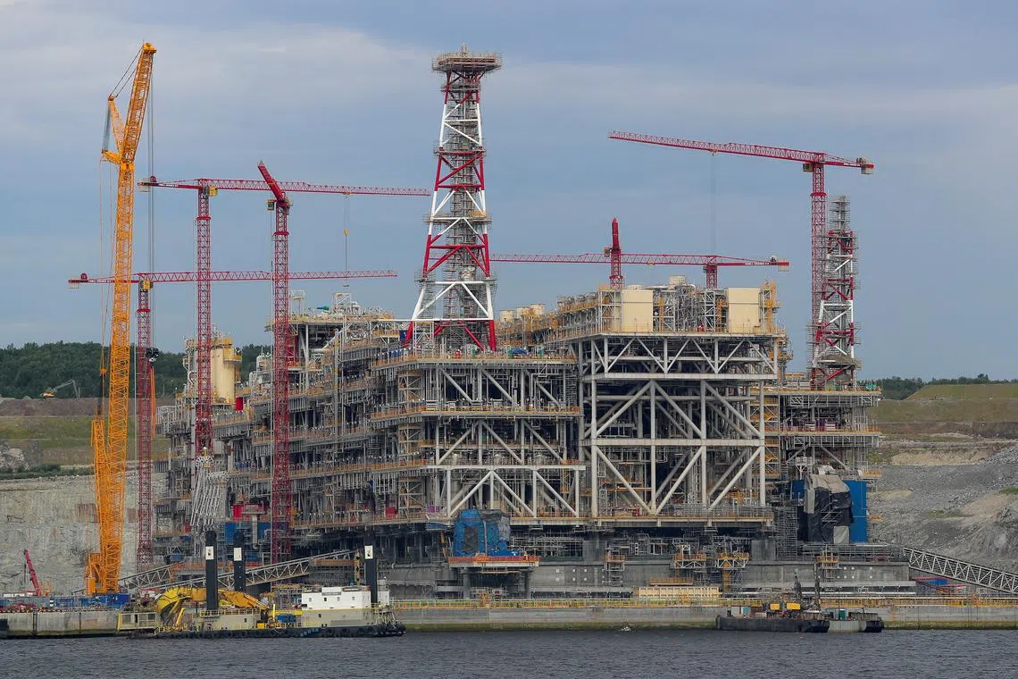 Russia's Novatek may scale back Arctic LNG 2, focus on Murmansk ...