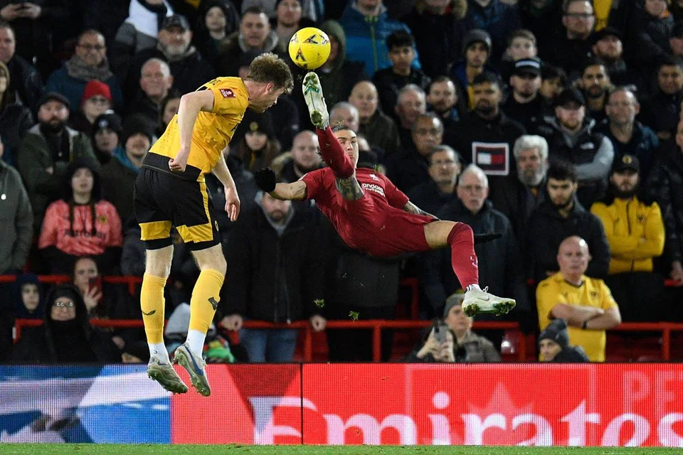 Football: All Nunez is missing is a goal, says Reds legend Rush | The ...