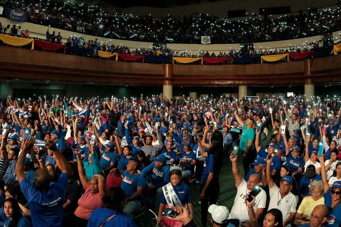 Venezuela's Rosales willing to cede ballot place to opposition unity ...